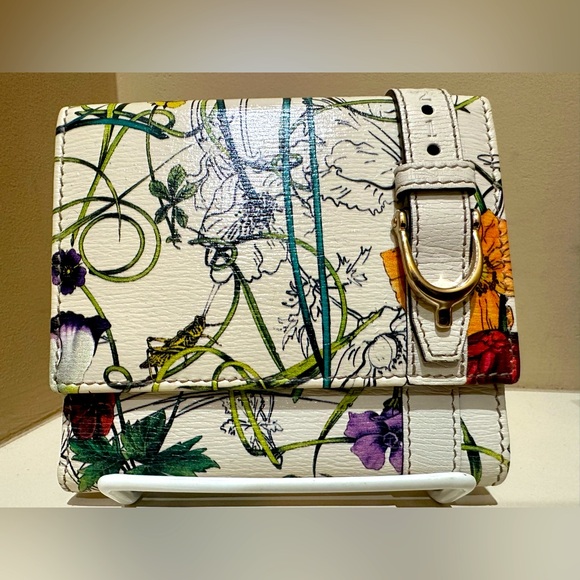 Gucci | Bags | Authentic Gucci Gg Floral Flora Bifold Wallet | Poshmark